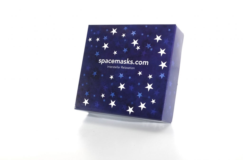 Spacemasks - self heating eye masks for interstellar relaxation
